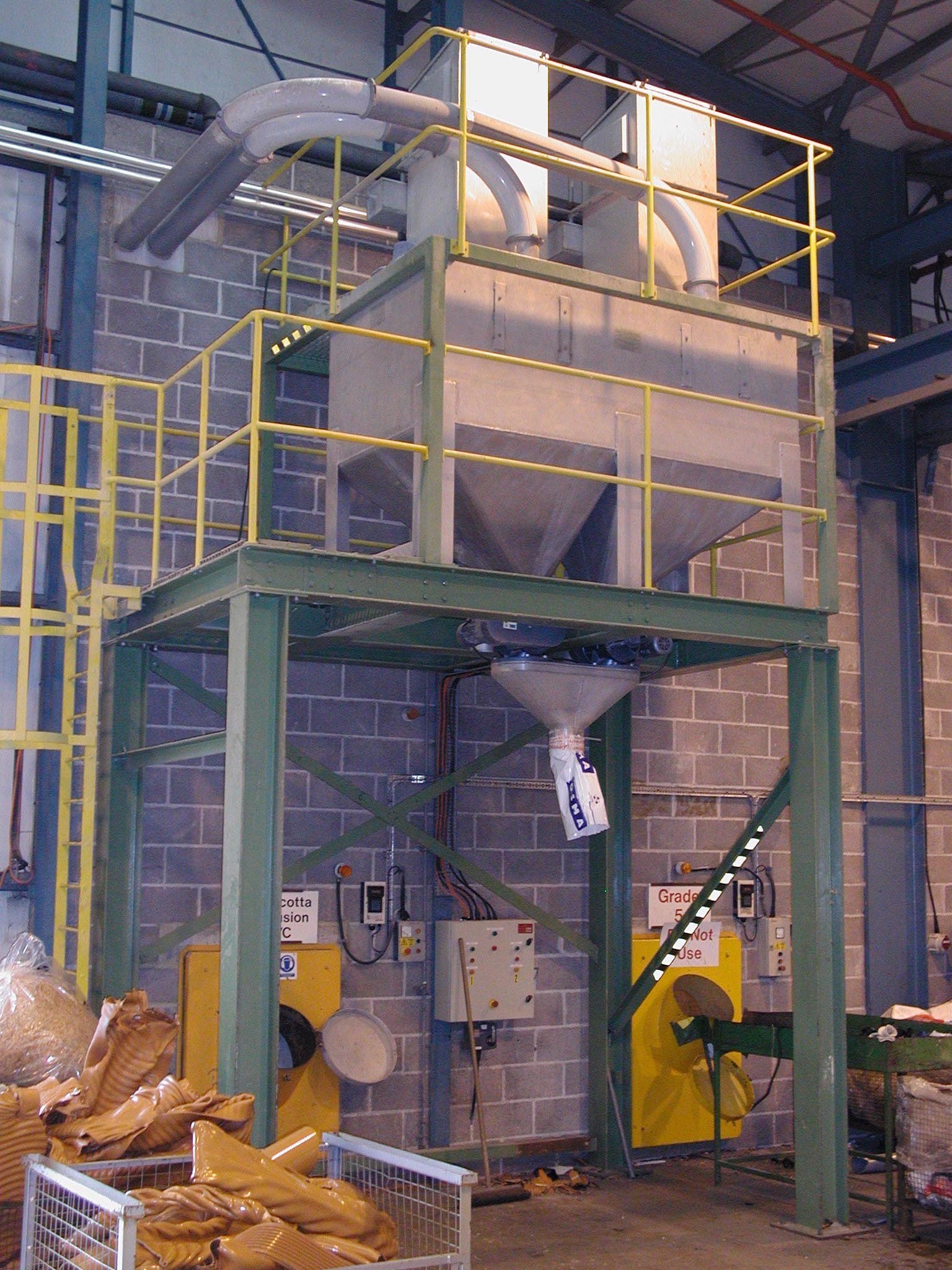 Industrial Steel Fabrication & Welding Swindon | R & P Engineering